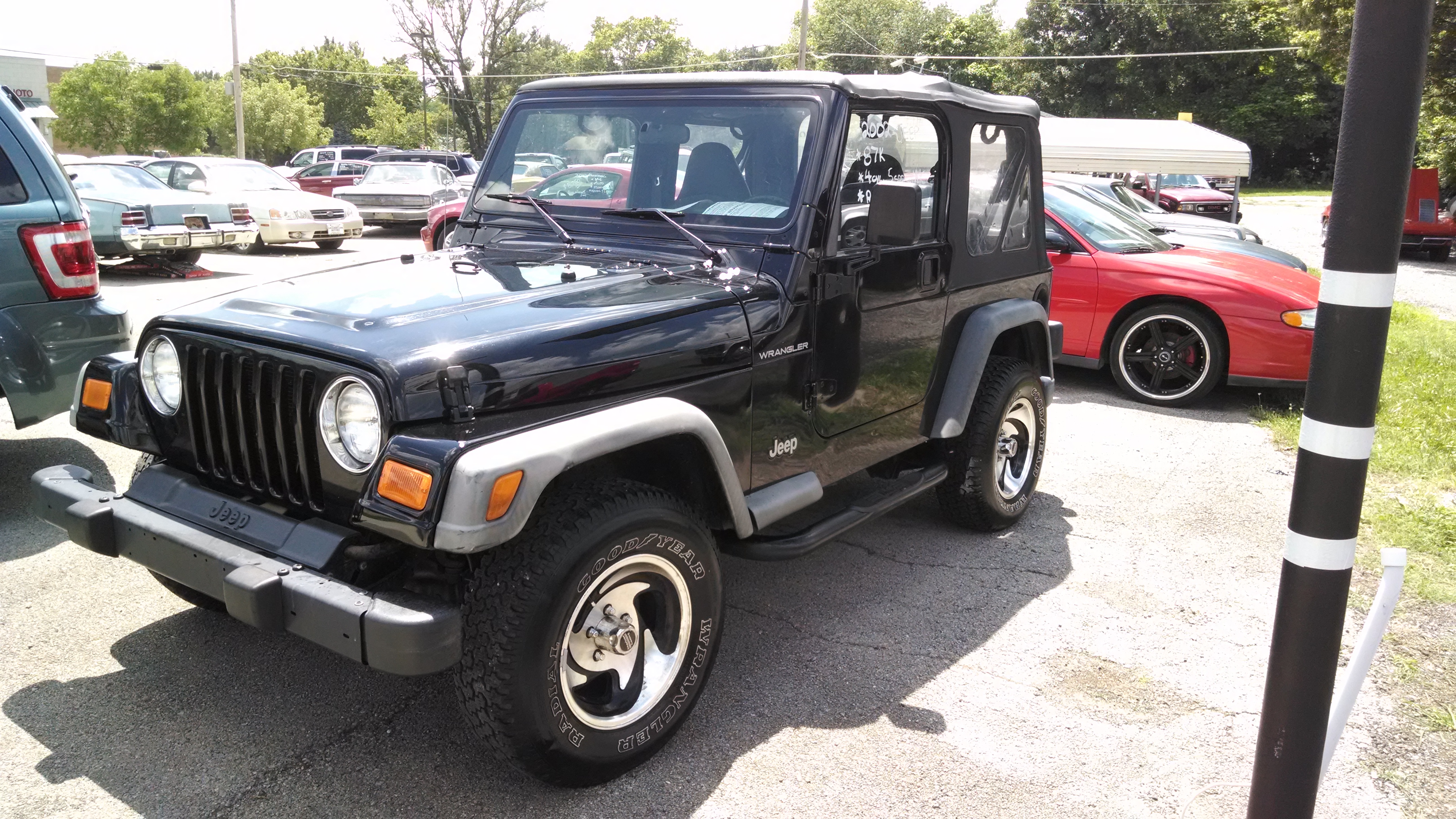 Black (originally yellow), dark grey cloth interior, 4.0 liter 6 ...